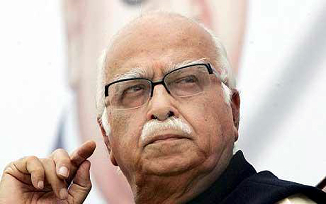 Why We Must Read Too Much Into Advani”s Absence | Youth Ki Awaaz