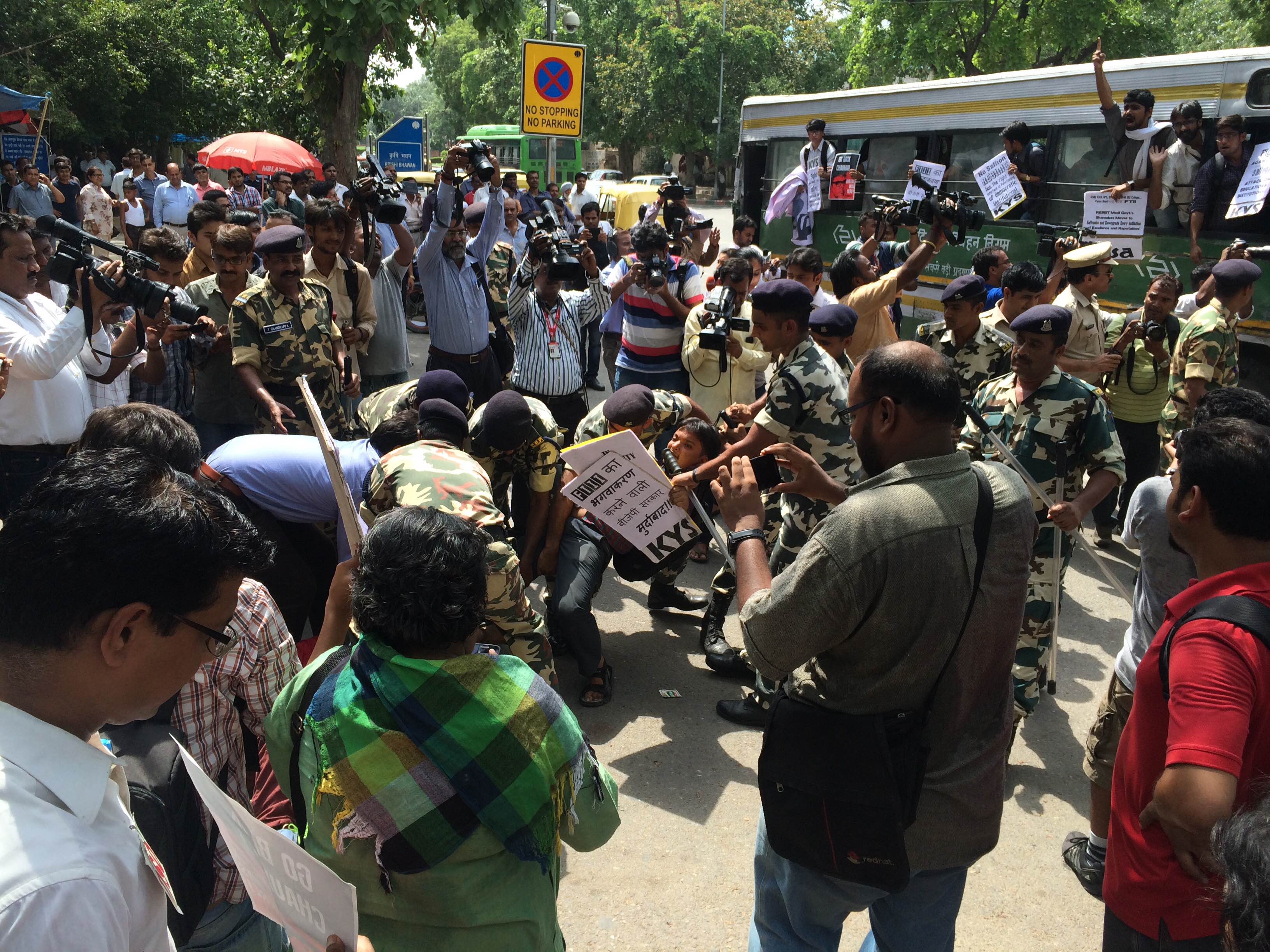 FTII Stir: “The Only People Being Violent Were The Police,” Allege ...