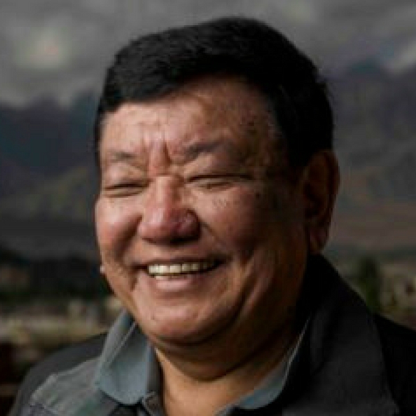 Meet Dr Sanduk Ruit Curing Thousands With Avoidable Blindness In Nepal ...