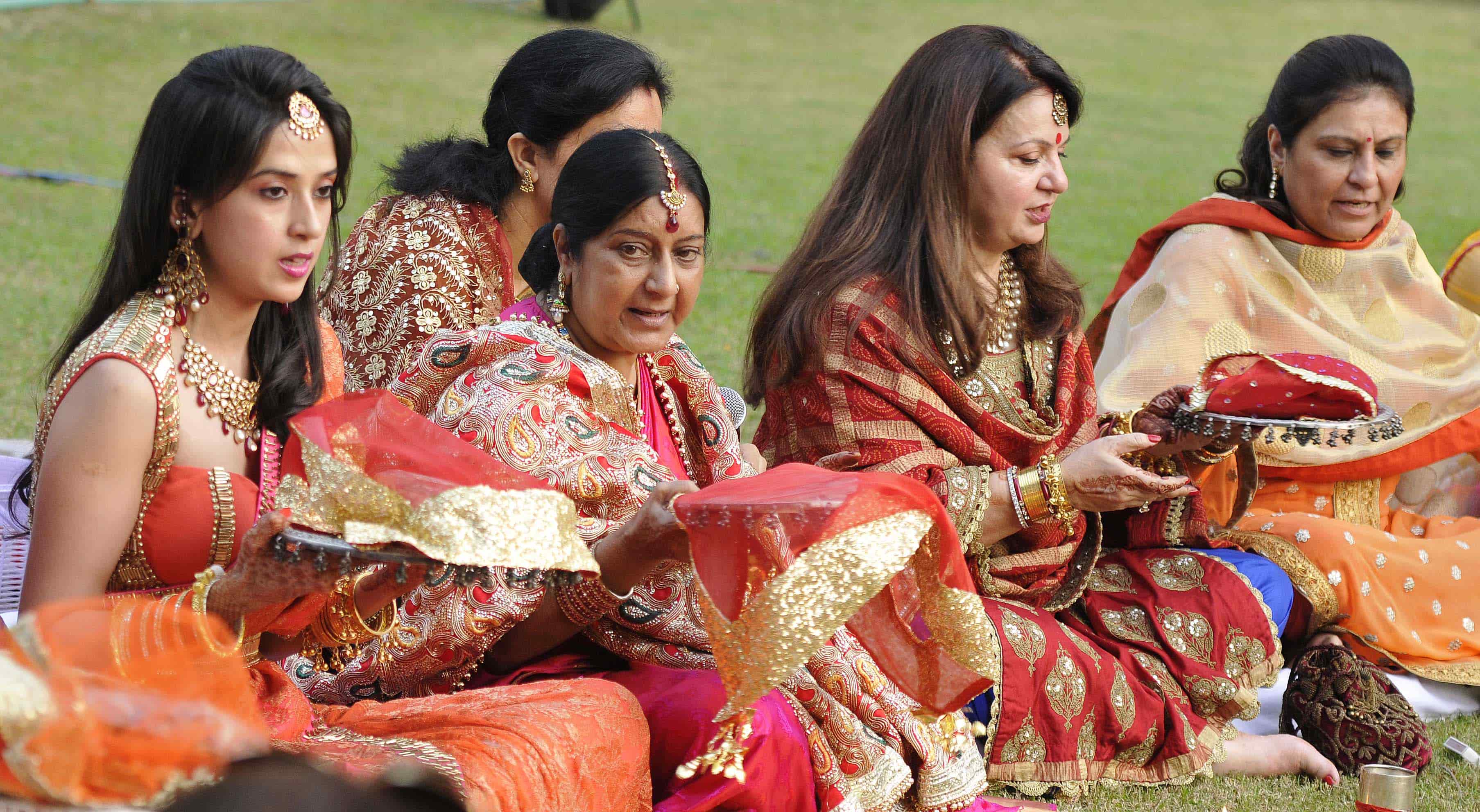 What Does Manusmriti Say About The Rules And Status For Hindu Women What Does Manusmriti Say About The Rules And Status For Hindu Women