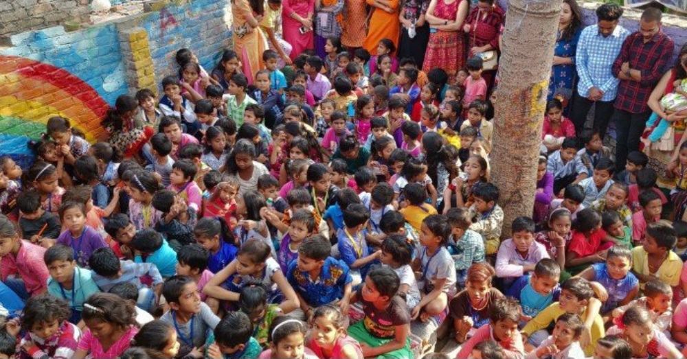 How Education Is Changing Lives Of Children On The Street | Youth Ki Awaaz