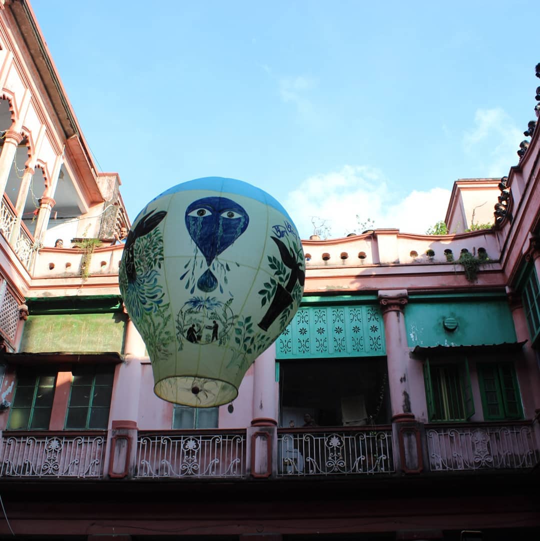 ‘Fanush Utsav’: An Old Tradition Of Lighting The Sky On Kali Pujo