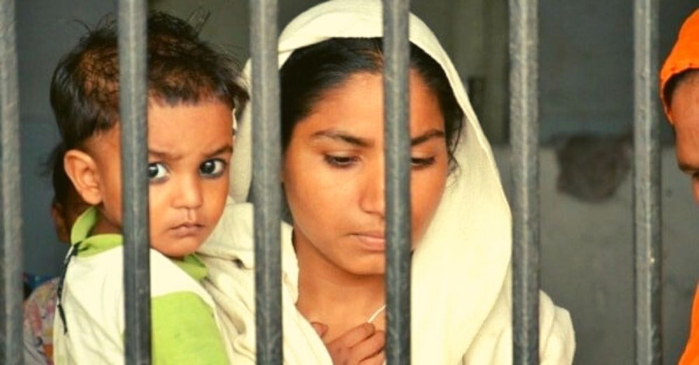 Women In Reparation: Education Of Women In Prisons