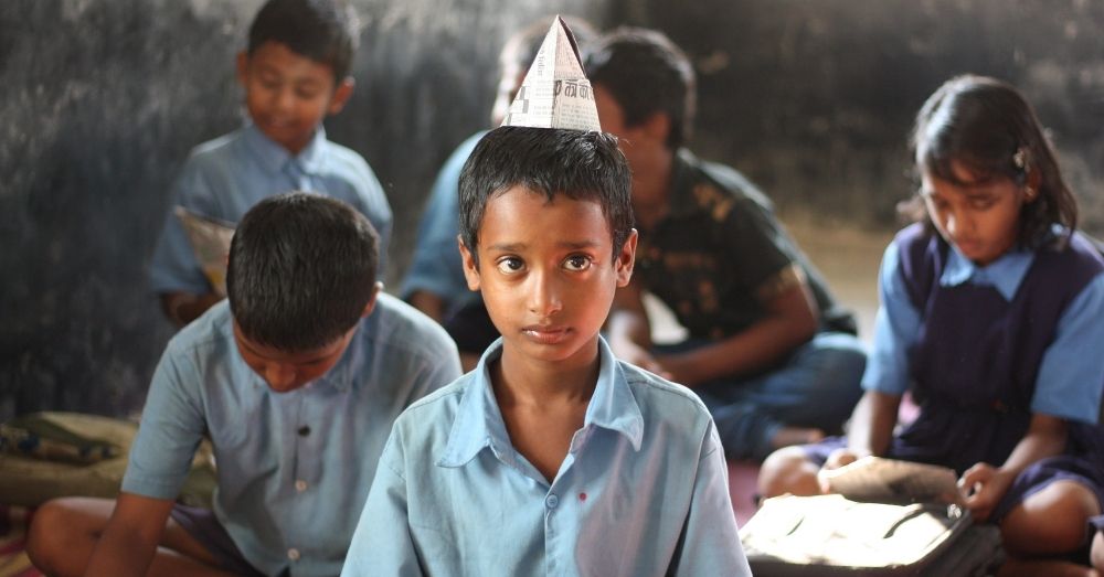 English Or Vernacular Medium Schools | Youth Ki Awaaz