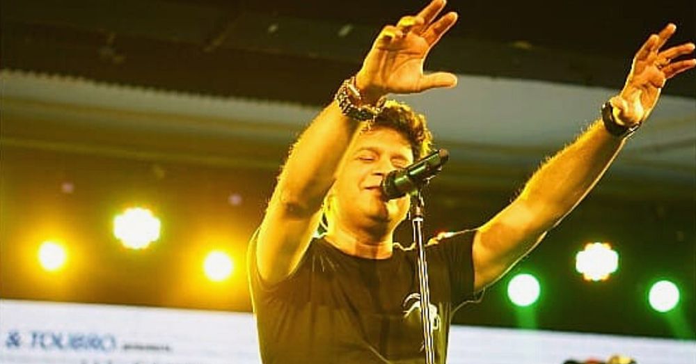 KK Turned Every Song Into An Emotion | Youth Ki Awaaz